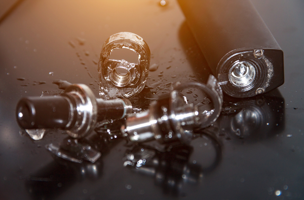 How to Fix a Broken Box Mod – Peace-Vape